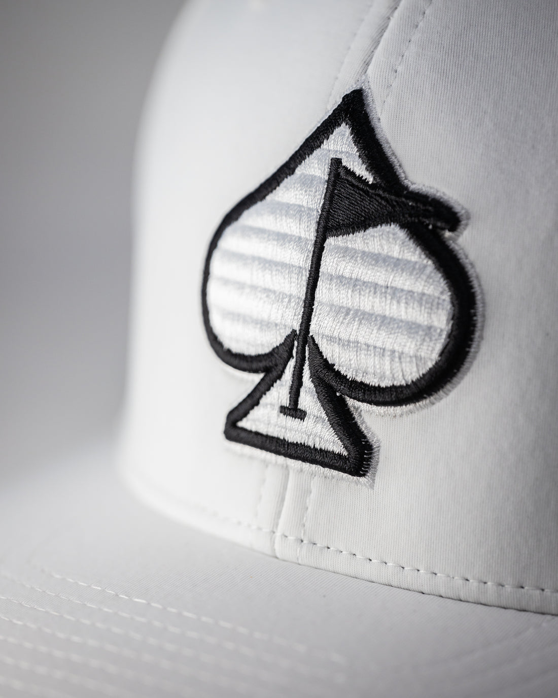 Performance Spade Golf Hat - White