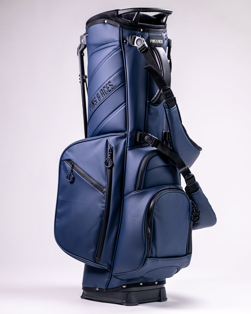 Golf Bags – Pins and Aces
